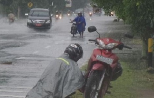 Penyebab Motor Mogok Setelah Kehujanan dan Cara Mengatasinya ...